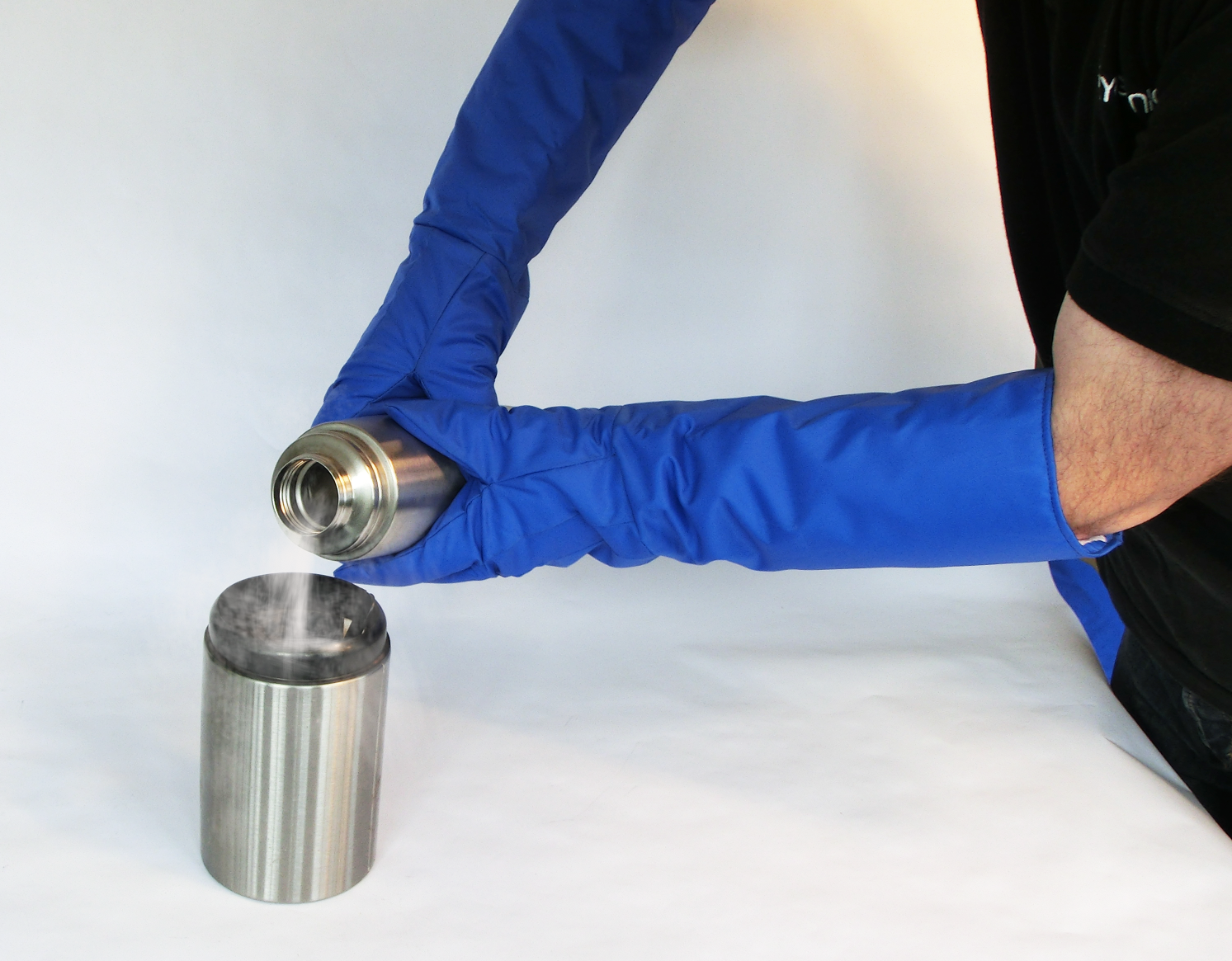Choosing Cryogenic Gloves